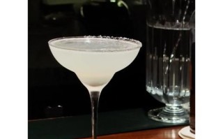玛格丽特鸡尾酒怎么调_玛格丽特鸡尾酒图片拍摄技巧
