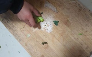 洋葱新闻是真的吗_如何辨别洋葱新闻