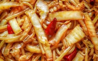白菜粉条炒肉怎么做_白菜粉条炒肉热量高吗