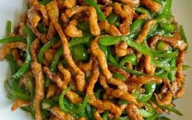 炒青椒肉丝怎么炒才嫩_青椒肉丝家常做法步骤