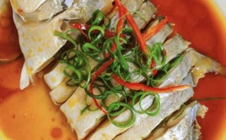 野生鲳鱼怎么做好吃_清蒸野生鲳鱼做法