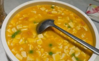 蟹黄豆腐怎么做_蟹黄豆腐的家常做法