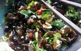 老醋木耳怎么凉拌才脆爽_老醋木耳的做法凉拌