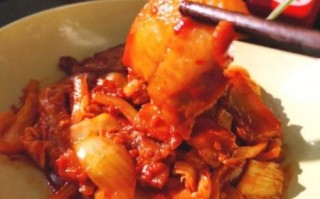 韩式辣白菜炒五花肉怎么做_正宗做法窍门