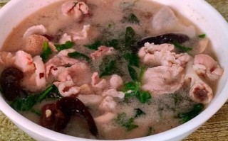 猪血汤的家常做法_猪血汤怎么做好吃