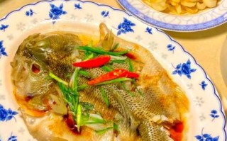 清蒸鲈鱼怎么做_鲈鱼怎么做好吃又简单