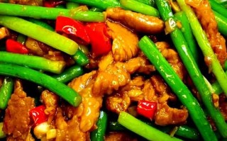 蒜苔炒肉家常简单做法_蒜苔炒肉怎么炒才嫩