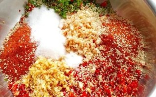 辣椒豆瓣酱怎么做_家庭自制豆瓣酱步骤