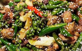 四川正宗青椒鸡怎么做_青椒鸡最正宗的做法