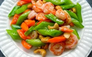 腰果炒虾仁怎么炒才脆_腰果炒虾仁的家常做法
