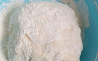 油饼怎么做才酥脆_家常油饼做法步骤