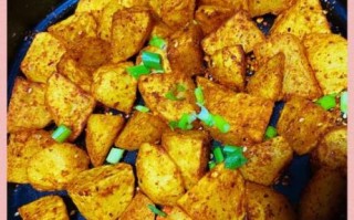 炸土豆怎么做才外酥里嫩_炸土豆用什么调料最香