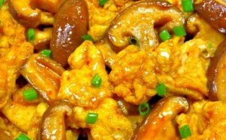 蘑菇炒鸡蛋怎么做_蘑菇炒鸡蛋需要焯水吗