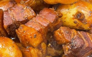 土豆炖肉块怎么做_土豆炖肉块用什么肉