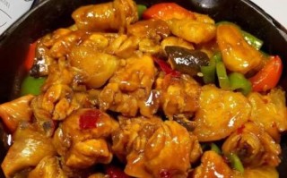 黄焖鸡是哪里的特色_黄焖鸡米饭起源地
