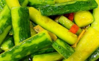 腌酸黄瓜的做法_酸黄瓜怎么腌制才脆爽