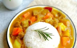 土豆咖喱饭怎么做_家常咖喱饭用什么咖喱块