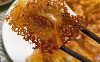 速冻饺子怎么做煎饺_煎饺不破皮技巧