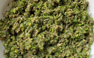 茴香饺子怎么调馅好吃_茴香饺子需要焯水吗