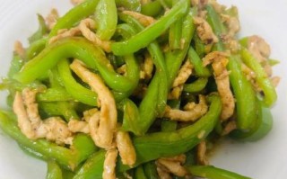 青椒炒肉怎么炒好吃_青椒炒肉的家常做法