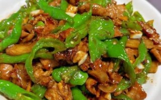 肉炒辣椒怎么做才好吃_家常做法步骤