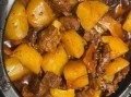 土豆烧肉怎么做_土豆烧肉的家常做法