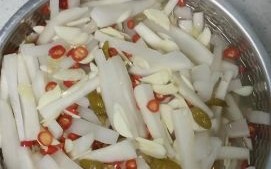 腌菜怎么做_腌菜怎么保存不烂