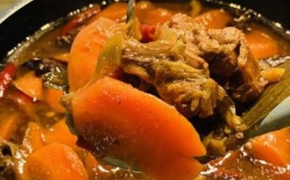 胡萝卜炖羊肉怎么做_胡萝卜炖羊肉用高压锅还是砂锅