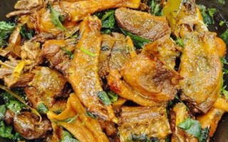 鸭怎么做好吃又简单家常_家常鸭做法