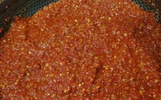 蒜茸辣酱怎么做_蒜茸辣酱可以保存多久