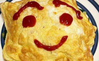 韩式蛋包饭怎么做_蛋皮不破的秘诀