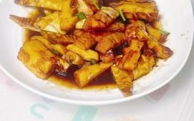 油焖春笋怎么做_油焖春笋要不要焯水