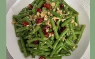 凉拌豆角怎么做_豆角焯水几分钟才脆绿