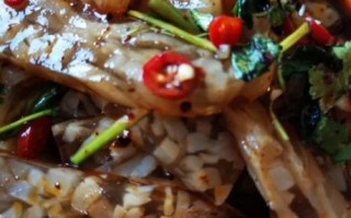 肉皮冻怎么做_肉皮冻的家常做法大全