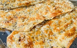 梅干菜饼怎么做_梅干菜饼家常做法