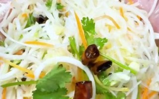 凉拌白菜心怎么做_凉拌白菜心要不要焯水