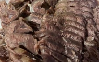 白切牛腱子肉怎么做_牛腱子肉焯水多久才嫩