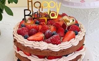 巧克力草莓蛋糕怎么做_巧克力草莓蛋糕需要烤多久