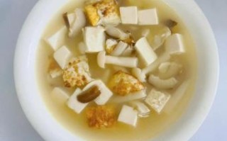 菌菇汤怎么炖好喝_家常菌菇汤的做法步骤