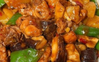 黄焖鸡怎么做才好吃_黄焖鸡的家常做法窍门