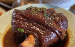 酱肘子怎么做好吃_家常酱肘子做法