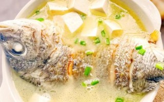 豆腐鲫鱼汤怎么做才好吃_鲫鱼汤去腥技巧