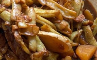 土豆焖芸豆怎么做_土豆焖芸豆的家常做法
