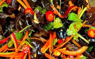 凉拌黑木耳怎么做_黑木耳焯水几分钟才脆