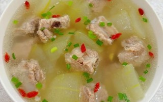 排骨炖冬瓜怎么做_冬瓜炖排骨要不要焯水