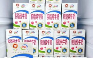 伊利脱脂牛奶热量_伊利脱脂牛奶减肥能喝吗