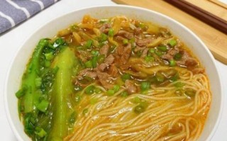 香辣榨菜肉丝面怎么做_香辣榨菜肉丝面热量高吗