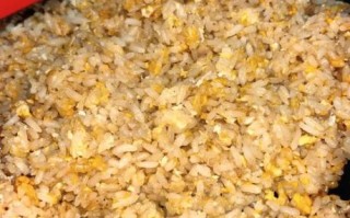 蛋炒饭怎么炒才粒粒分明_家常蛋炒饭做法步骤