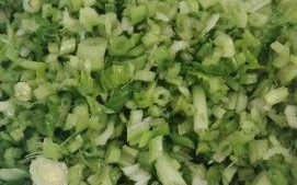 芹菜素馅饺子怎么调馅_芹菜素馅饺子配什么好吃