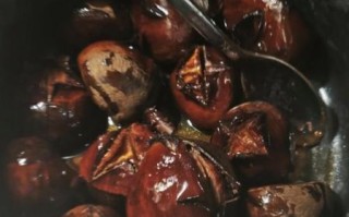 栗子怎么做好吃_栗子素菜的简单做法